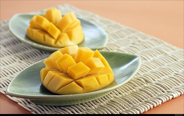 11+ Surprising Benefits of Mangoes for Skin & Health - The Art of Anti ...