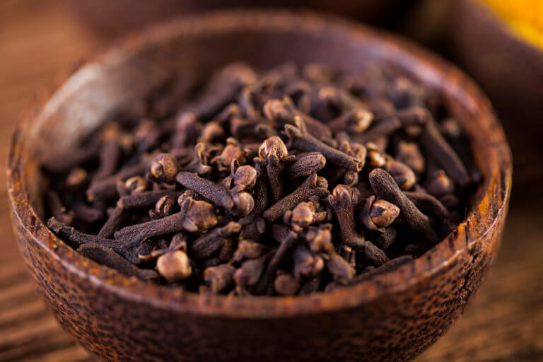 The 10 Most Incredible Health Benefits of Cloves - The Art of Anti-Aging