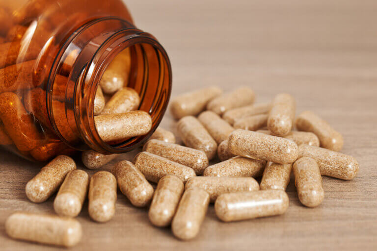 What to Look for In a Multivitamin, What to Avoid, and Why You Need One ...